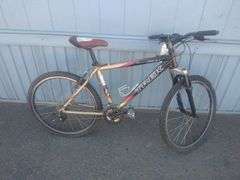 Trek 4500 Alpha Mountain Bike With Brown Faux leather Seat - Sierra ...