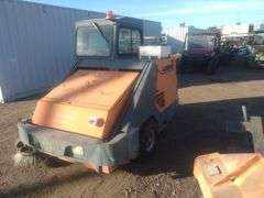 2008 Powerboss Armadillo SW9XR Street Sweeper - Sierra Auction ...