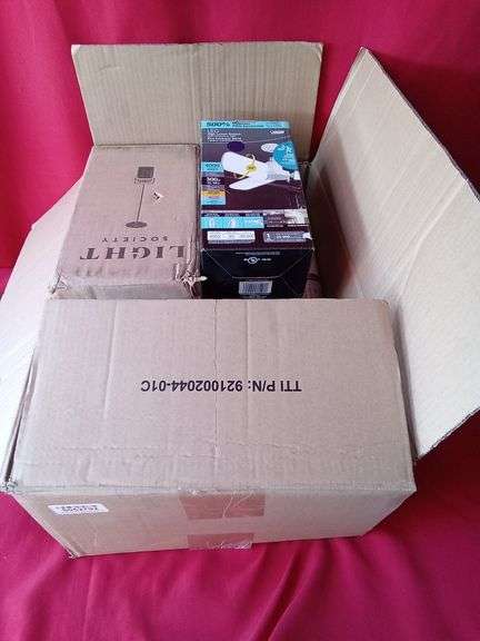 Box Of Assorted Miscellaneous Items - Sierra Auction Management Inc