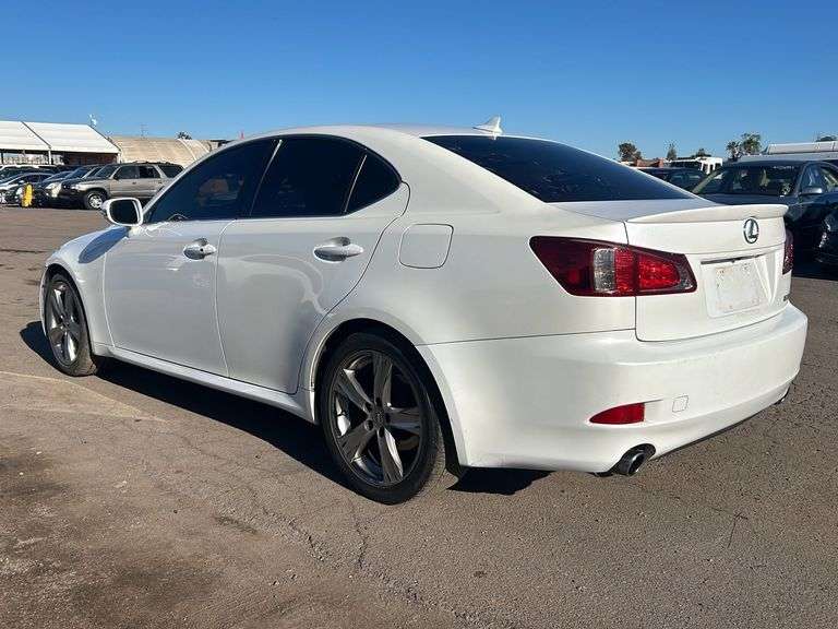 2012 Lexus IS 250 - Sierra Auction Management Inc