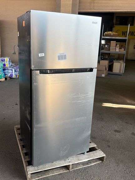 VISSANI 18 cu. ft. Top Freezer Refrigerator in Stainless Steel Look ...