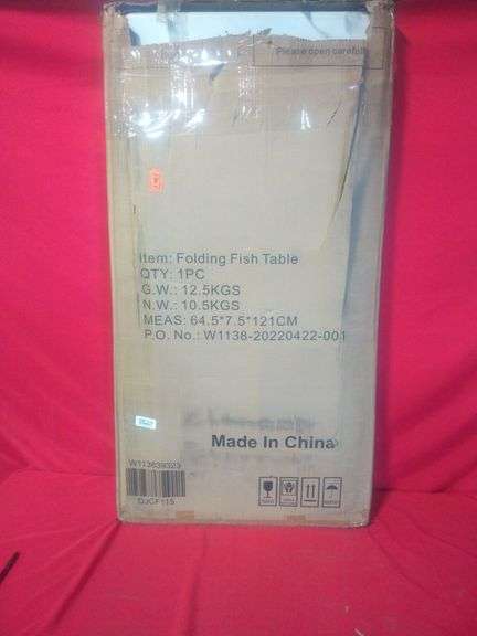 Folding Fish Table - Sierra Auction Management Inc