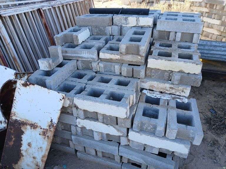 **Bulk Lot** Cored Concrete Block, Cinderblocks - Sierra Auction ...