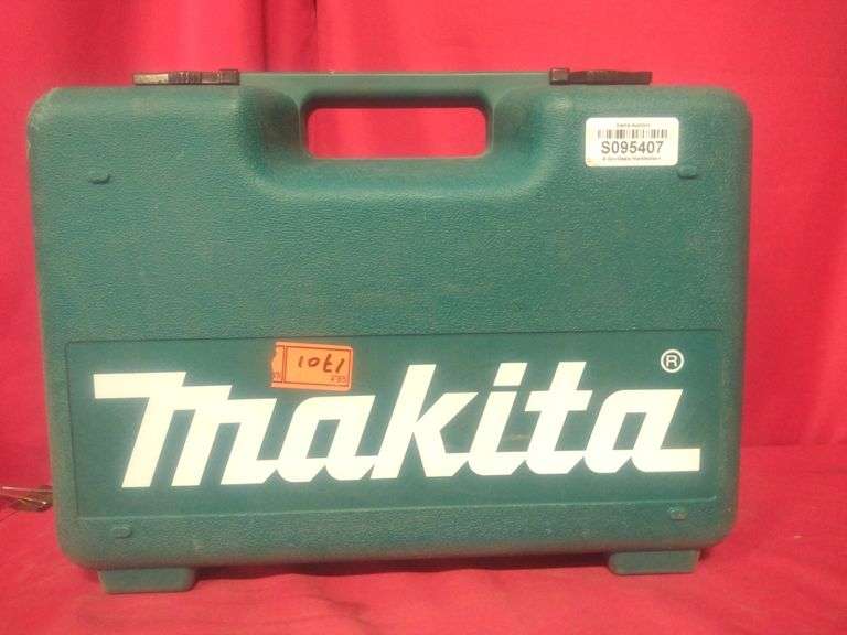 Makita Angle Grinder 4 In. Model GA4030 - Sierra Auction Management Inc