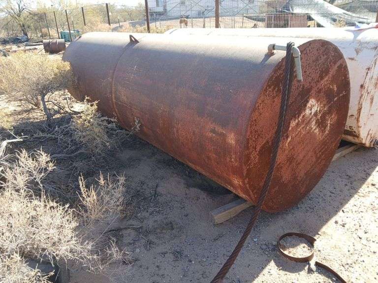 (1 Qty) Storage Tank, Possible Holes - Sierra Auction Management Inc