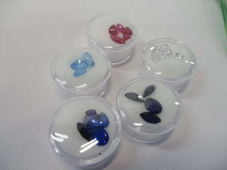 Assorted Colored Stones (Unknown Status) - Sierra Auction Management Inc