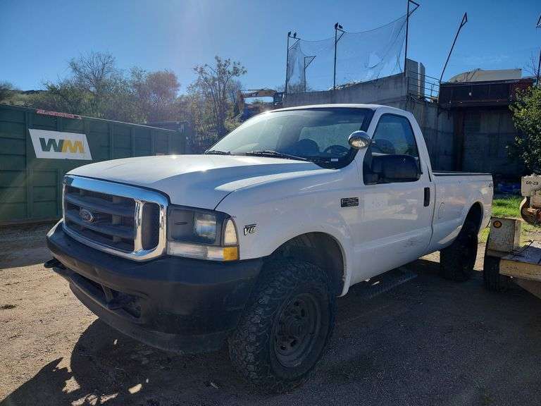 2002 Ford F250 Super Duty XL Work Truck - Sierra Auction Management Inc