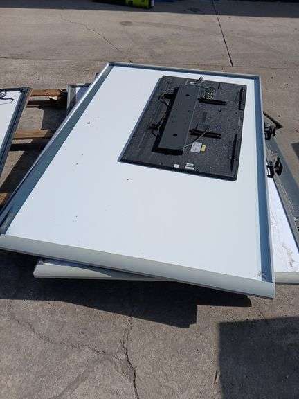 (4 Qty) SmartBoards, (1 Qty) LG TV Model 47LV355B - Sierra Auction ...