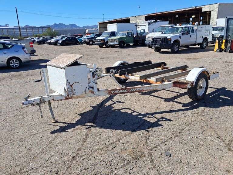 Trail-Rite Boat Trailer - Sierra Auction Management Inc