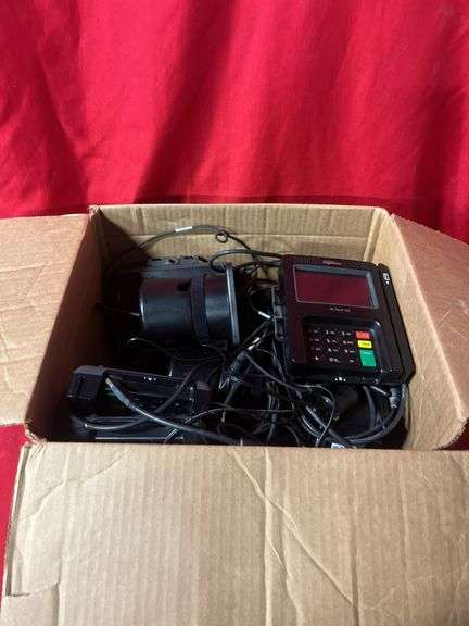 Box With INGENICO iSC Touch 250 Card Readers - Sierra Auction ...