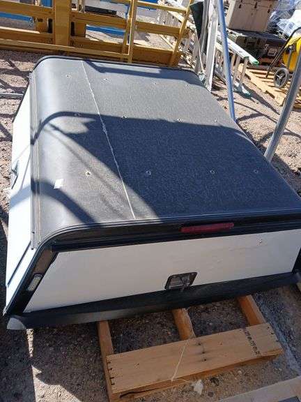 Camper Shell with Side Doors - Sierra Auction Management Inc
