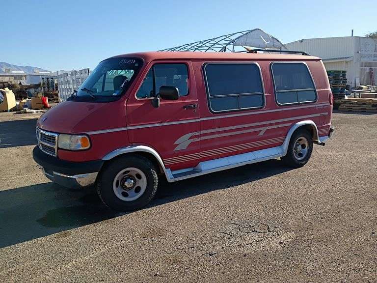 1996 Dodge 2500 Ram Conversion Van - Sierra Auction Management Inc