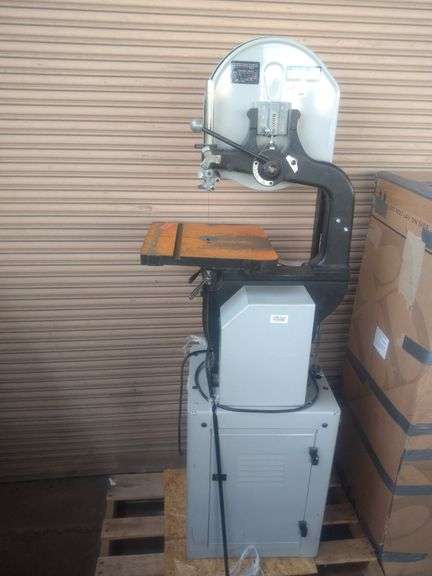 (P) Delta X5 Serial Number: 05G106823 - Sierra Auction Management Inc