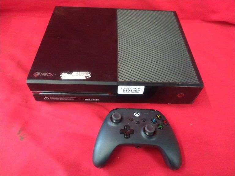 (3pc) XBox One Console Model 1540 W/ 2 Controller - Sierra Auction ...