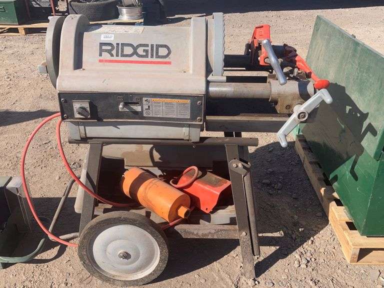 Ridgid threading machine. - Sierra Auction Management Inc