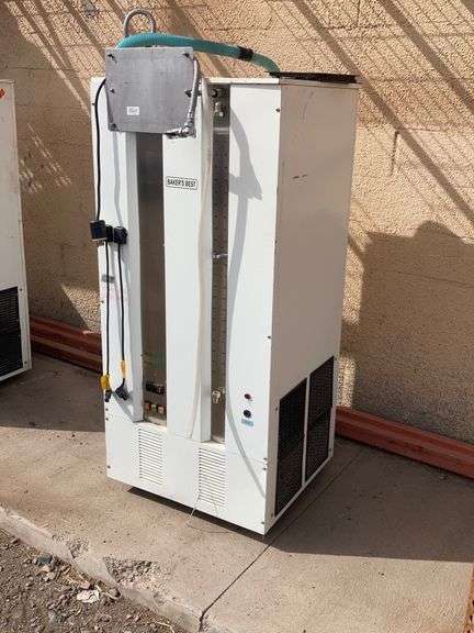 Bakers Best Aquamac 200 Machine. - Sierra Auction Management Inc