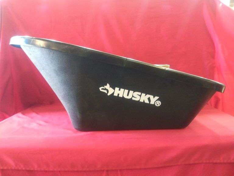 Husky Poly Wheelbarrow (6 Cu Ft ) - Sierra Auction Management Inc