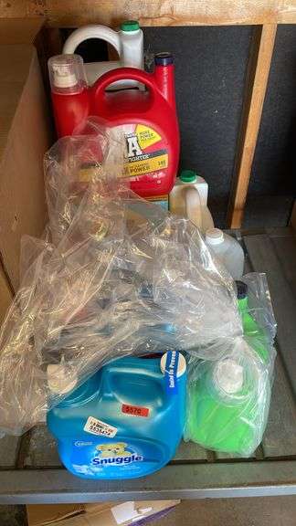 Assorted of Non-Consumables Items ( Cleaning and Washing Supplies ...
