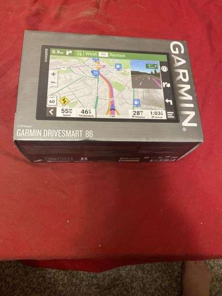 GARMIN DRIVESMART 86 8" GPS NAVIGATOR - Sierra Auction Management Inc