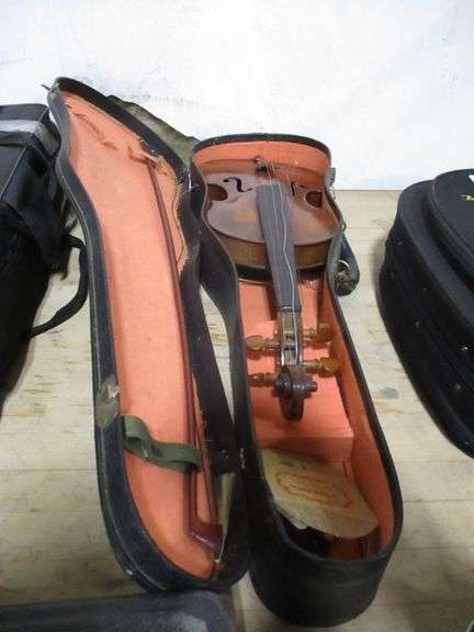 Antonius Stradivarius Cremonensis Faciebat Anno 1716 Violin With Case - Sierra Auction ...