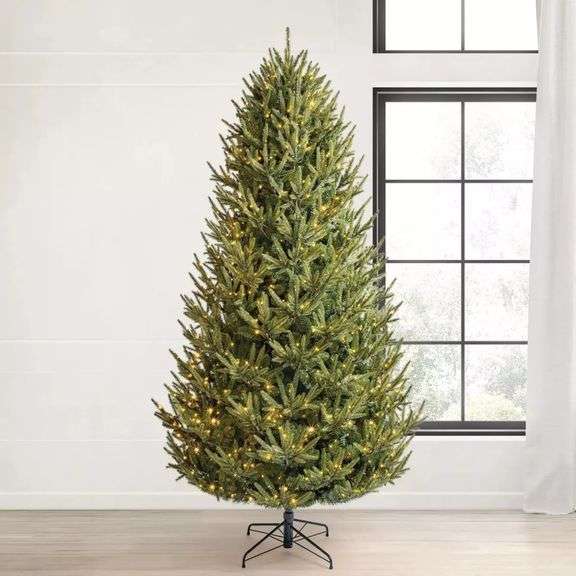 (2pc) 9 Ft Pre-Lit Duchess Fir Tree - Sierra Auction Management Inc