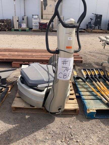 Power Plate Pro and Swiss Wing Leg Machine. - Sierra Auction Management Inc