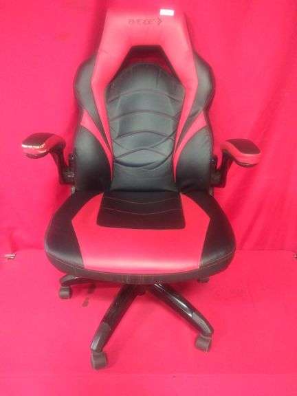 Gaming Emerge Chair Black and Red - Sierra Auction Management Inc