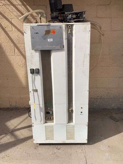 Bakers Best Aquamac 200 Machine. - Sierra Auction Management Inc