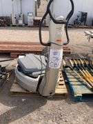 Power Plate Pro and Swiss Wing Leg Machine. - Sierra Auction Management Inc