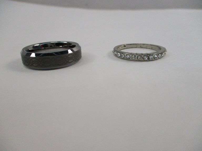 2 rings - Sierra Auction Management Inc