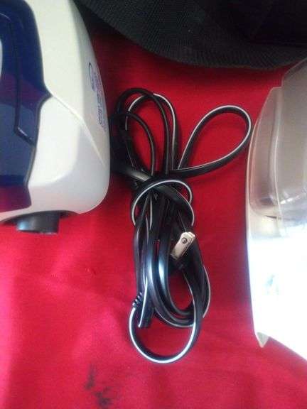 ResMed S8 Escape II CPAP Machine - Sierra Auction Management Inc