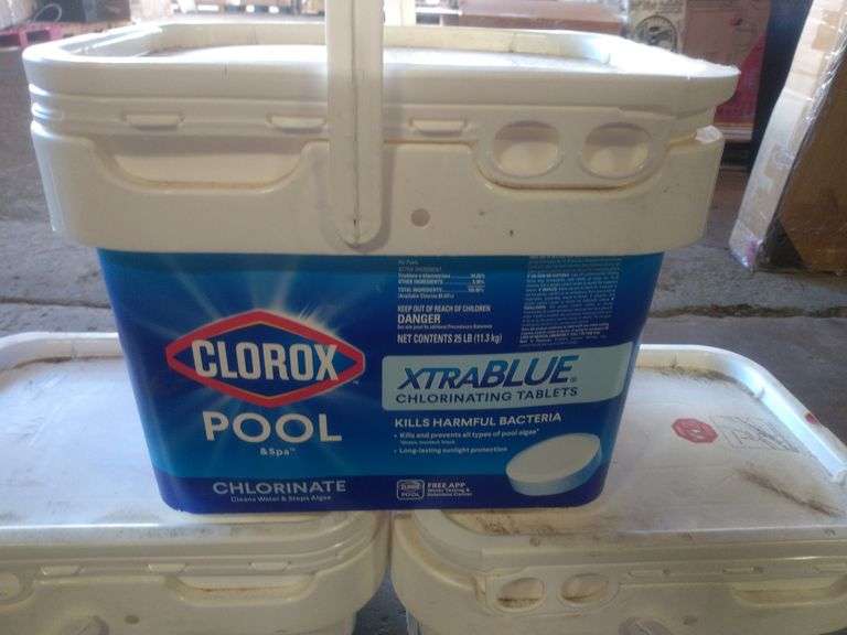 (3pc) (1) Clorox Pool & Spa Xtrablue Chlorinating Tablets, (2) HTH Pool ...