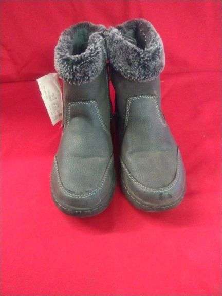 Box Of Assorted Khombu All- Weather Boot With Memory Foam Comfort Style ...