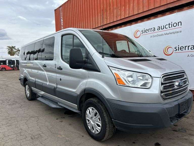 2018 Ford Transit 350 XLT 60/40 Pass. 148-in. WB Passenger Van - Sierra ...