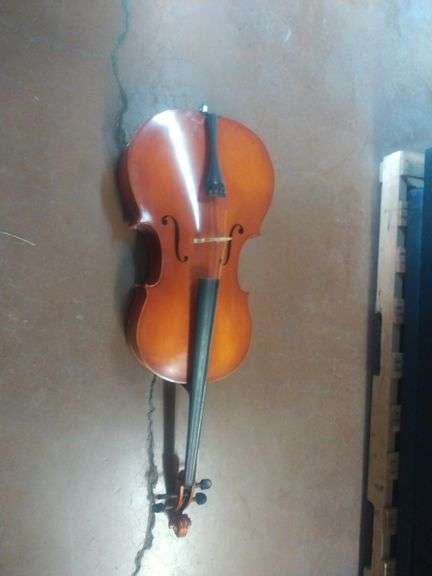 Cello A Bowed String Instrument In The Violin Family - Sierra Auction ...