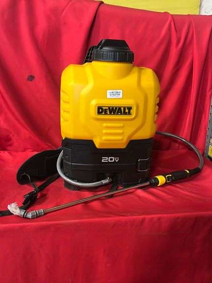 DEWALT Lithium-ion Battery Powered Backpack Sprayer (Tool Only ...