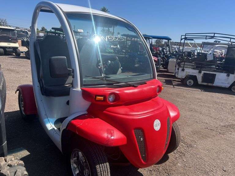 2002 GEM 825 - Sierra Auction Management Inc