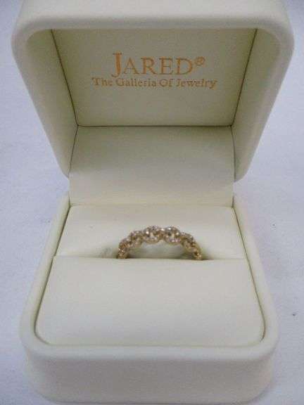 10k gold and diamond melee Jared ladies ring - Sierra Auction ...