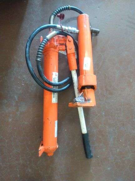 Central Hydraulics Portable Puller - 10 Ton Item #444900 - Sierra ...