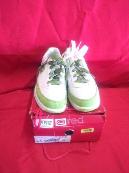 Ecko Red Shoes Size: 7.5 - Sierra Auction Management Inc