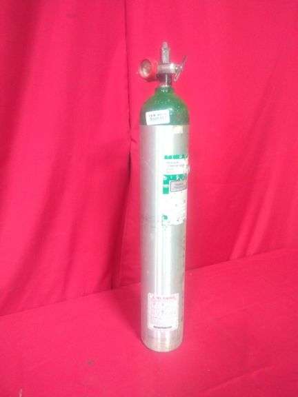 Oxygen Compressed U. S. P. UN 1072 - Sierra Auction Management Inc