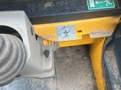 2010 JCB 1CX HF Backhoe Tractor - Sierra Auction Management Inc