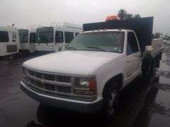 1999 Chevrolet C3500 HD Utility Truck - Sierra Auction Management Inc