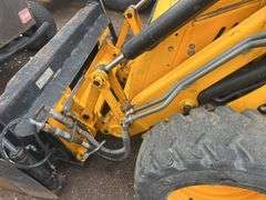2010 JCB 1CX HF Backhoe Tractor - Sierra Auction Management Inc