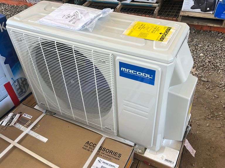 UNUSED MRCOOL DIY-MULTI2-18HP230C 4th Gen 18000 BTU 21 SEER ...