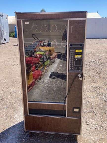 AP 113 snack machine with validator and mechanism. - Sierra Auction ...