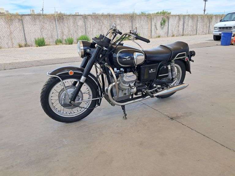 1971 Moto Guzzi V 750 Ambassador Motorcycle - Sierra Auction Management Inc