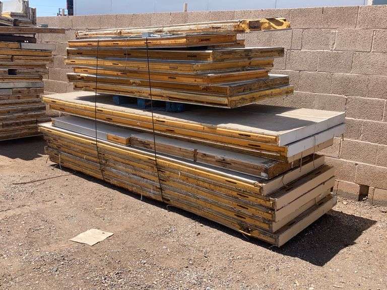 Walk-in cooler wall panels up to 13 feet long. - Sierra Auction ...