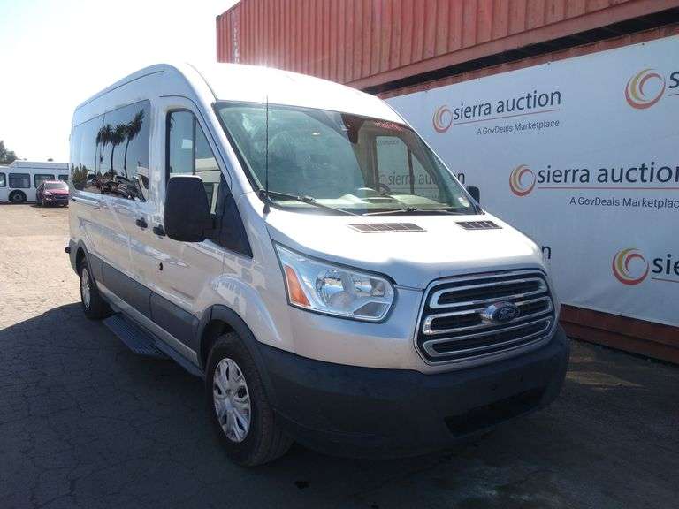 2018 Ford Transit 350 XLT Passenger Van - Sierra Auction Management Inc