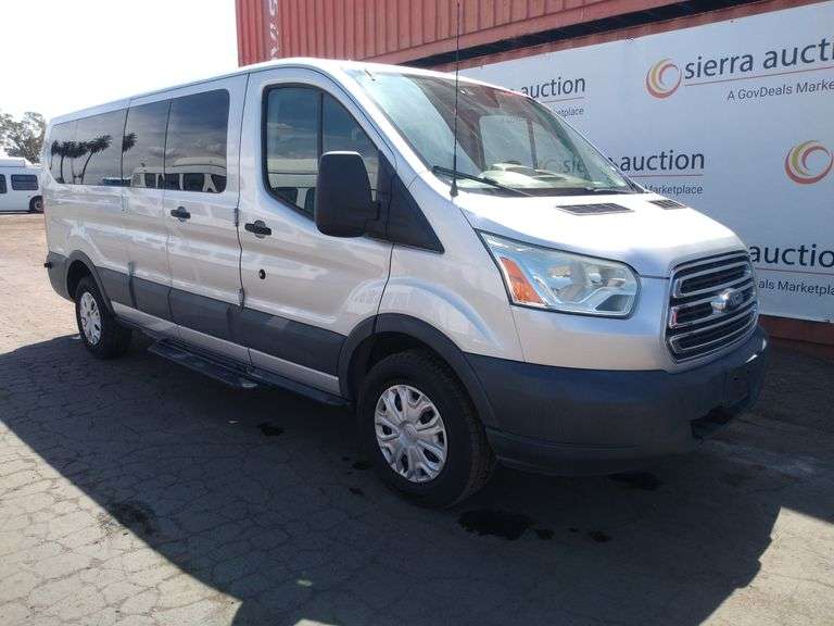 2015 Ford Transit 350 XLT Passenger Van - Sierra Auction Management Inc